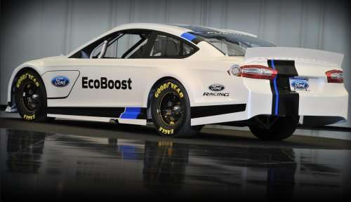 The rear end of the 2013 Ford Fusion NASCAR race car | Torque News